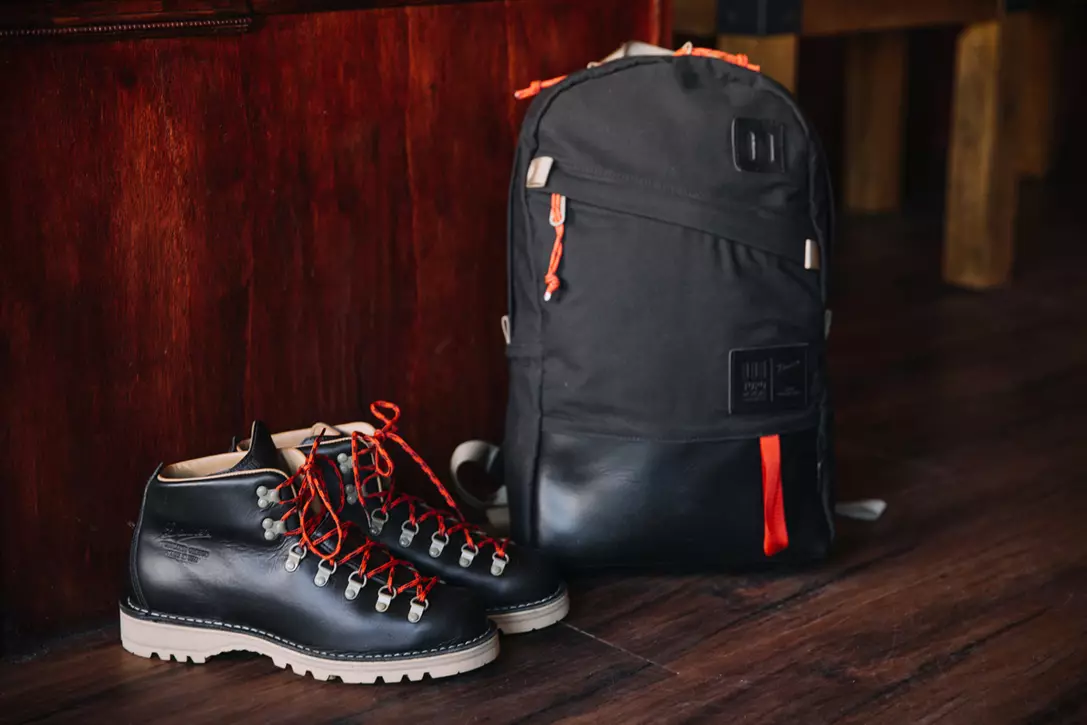 Topo Yashushanyije X Danner Umusozi Mucyo Inkweto na Daypack 1440_1