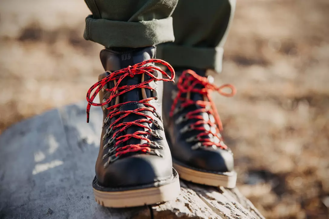 Topo Designs X Danner Mountain Light Boot ak Daypack 1440_3