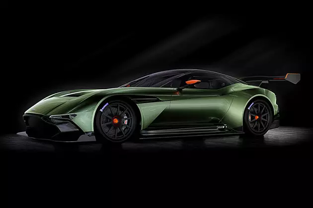 Aston Martin Vulcan 2