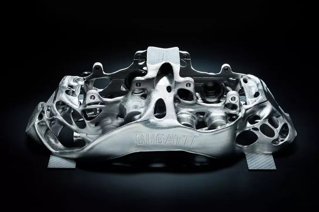 Bugatti 3D басып шығарылған титанды тежегіш калипері 14737_1