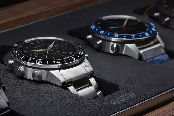 Garmin MARQ Limited-Edition Signature Smartwatch Set 14745_4