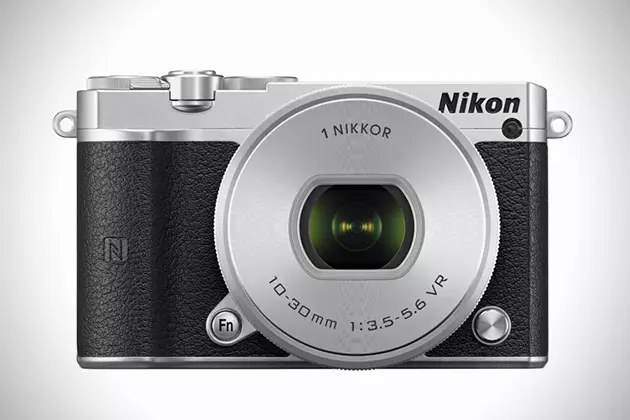 Nikon 1 J5 Камера 1