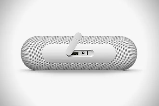 Beats Pill Plus 4