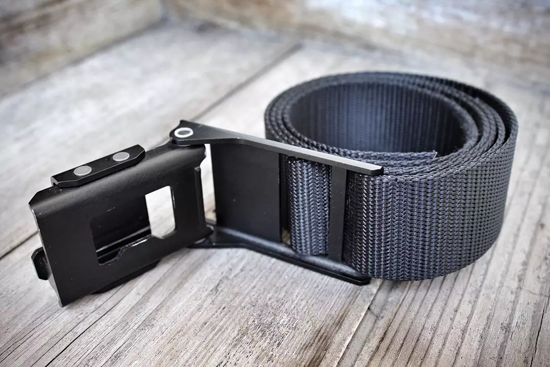 La ceinture et les multi-outils de tous les temps 1