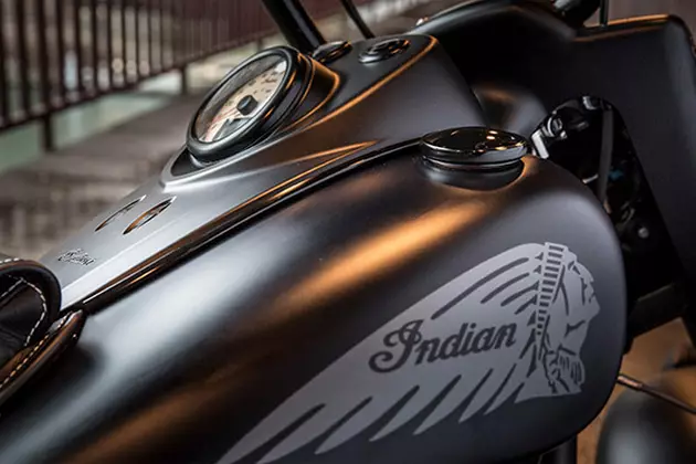 2016 Indian Dark Horse Motorcycle 5