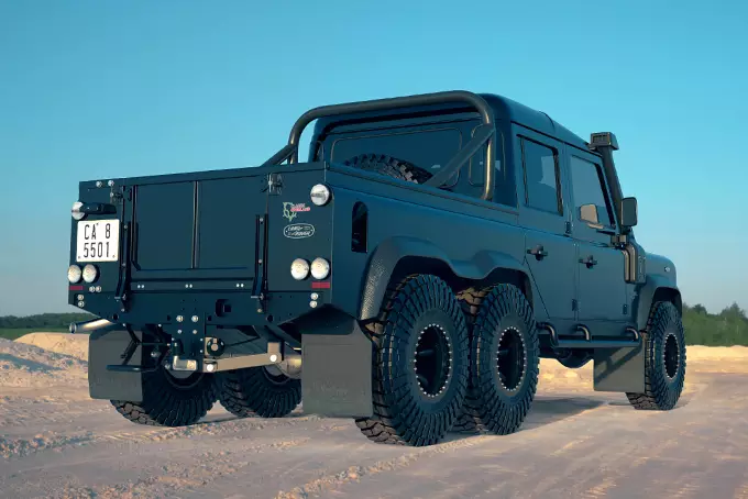 Land Rover Defender 6x6 „Project Black Mamba” de Classic Overland 15362_2