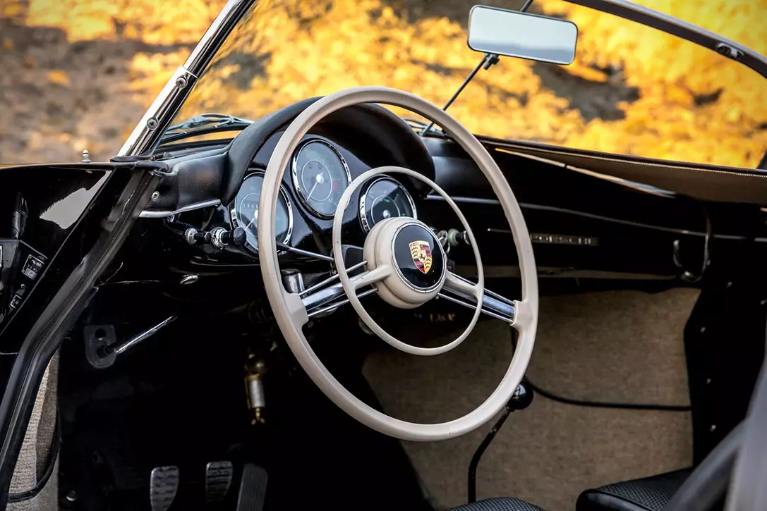 Porsche 356 Speedster от 1956 г. на Стив Маккуин 15393_4