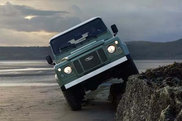 Land Rover Defender Heritage Limited Edition 2