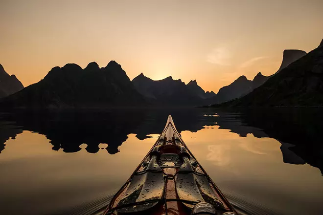 Zenê Kayaking ji hêla Tomasz Furmanek 13