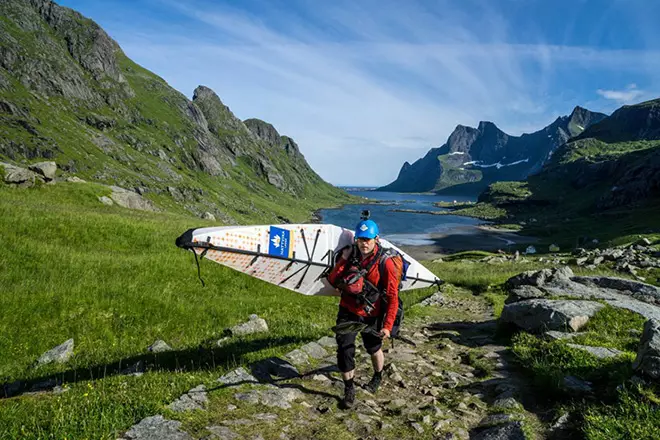 Tomasz Furmanek ၁၆ မှ Kayaking ၏ Zen