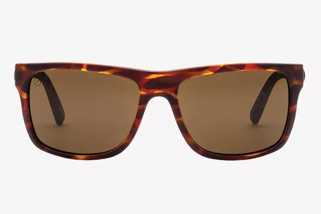 Slick Shades: 15 משקפי השמש הטובים ביותר של Wayfarer לגברים 15586_4