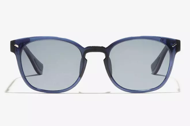 Shades Slick: 15 Wayfarer Sunglasses is Fearr Do na bhFear 15586_9