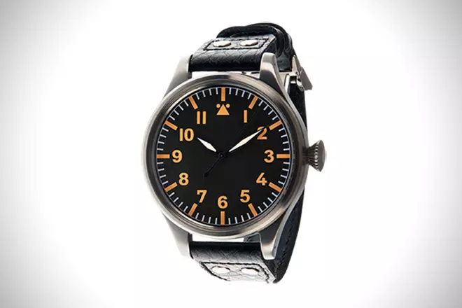 German Engineered: 8 үздік Flieger сағаттары 1577_1