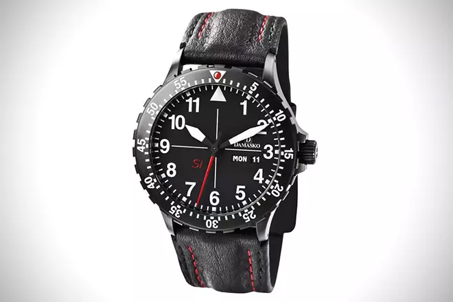 German Engineered: 8 үздік Flieger сағаттары 1577_7