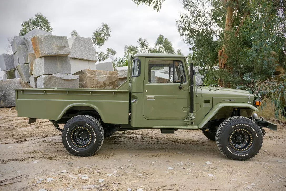 1978 Toyota Land Cruiser HJ-45 ලෙගසි ඕවර්ලන්ඩ් විසිනි 15994_2