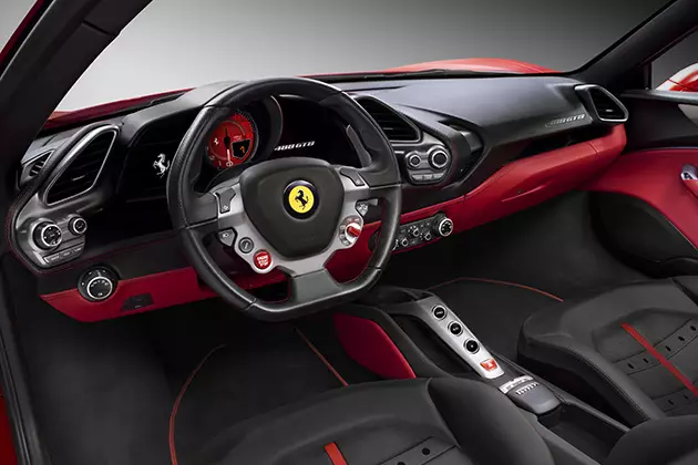 2016 Ferrari 488 GTB 5