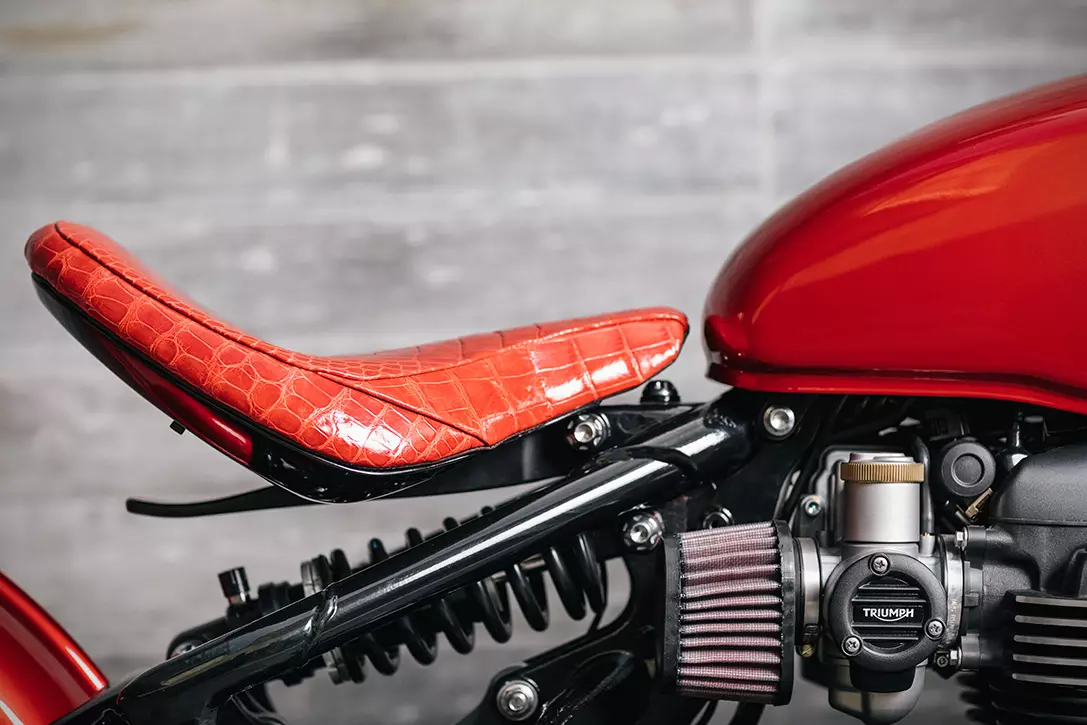 2017 Triumph Bonneville Bobber von Modifikationsmotorrädern 16171_5