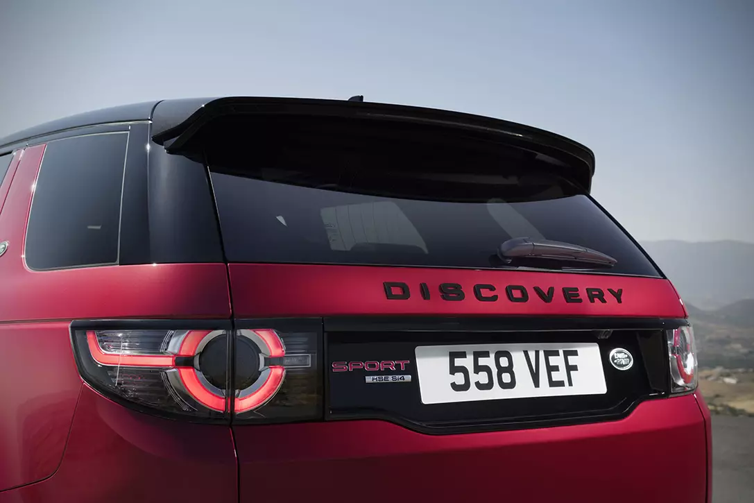 2017 Land Rover Discovery Sport 5
