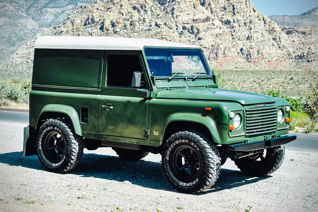 1990 Land Rover Defender 90 200TDi 16507_2