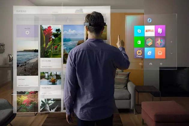 Microsoft HoloLens 1