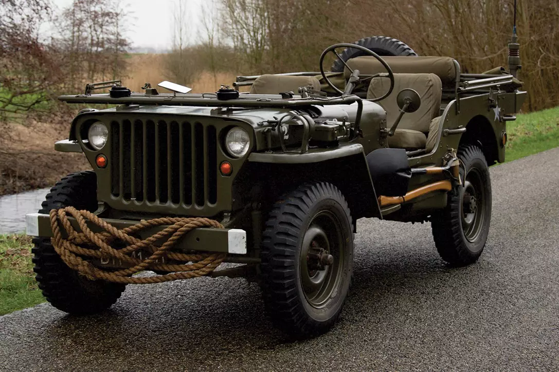 Blokk tal-Irkant: Vettura Militari Ford GPW tal-1942 16881_1