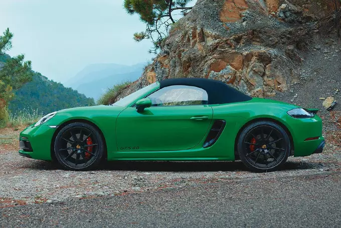 Porsche 718 GTS 4.0 Boxster și Cayman 17339_1