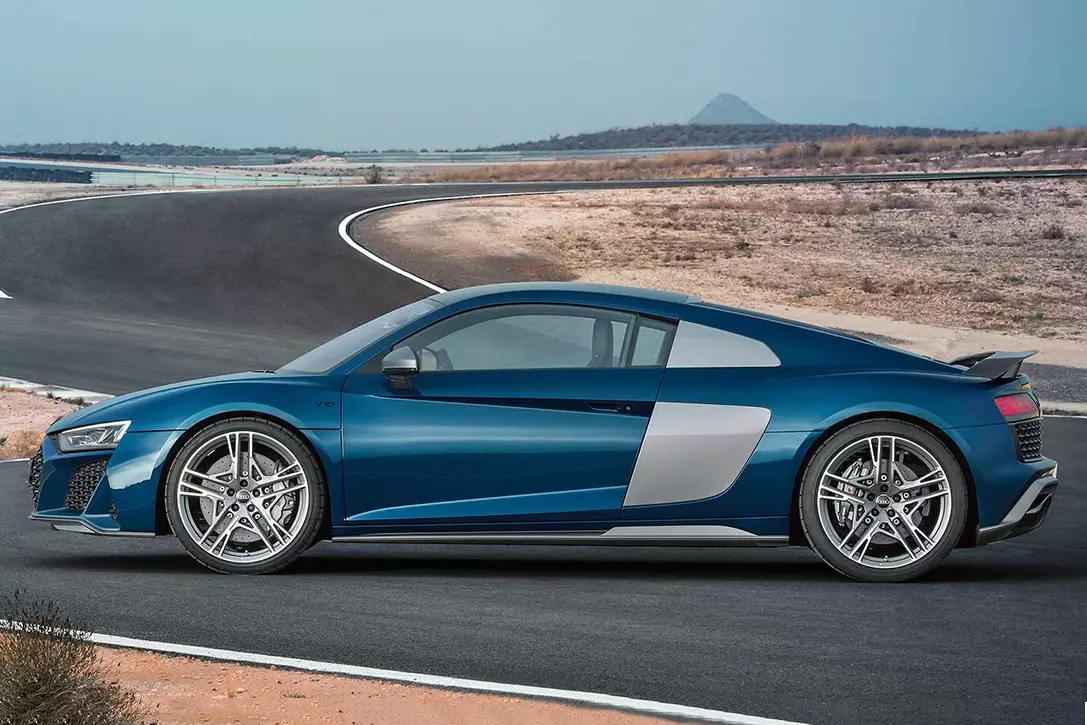 2019 оны Audi R8 17391_1