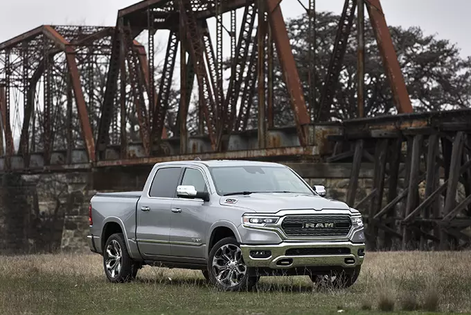 Dodge Ram 1500 EcoDiesel 2020 года 17412_4