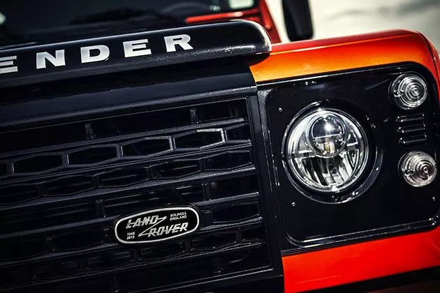 Land rover müdafiəçi bayramı seriyası 6