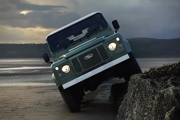 Land rover müdafiəçi bayramı seriyası 8