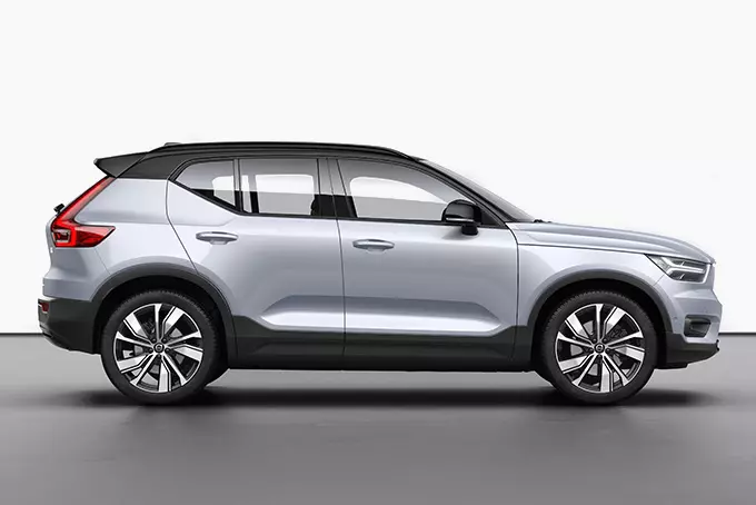 2020 Volvo XC40 Recharge SUV 17462_1