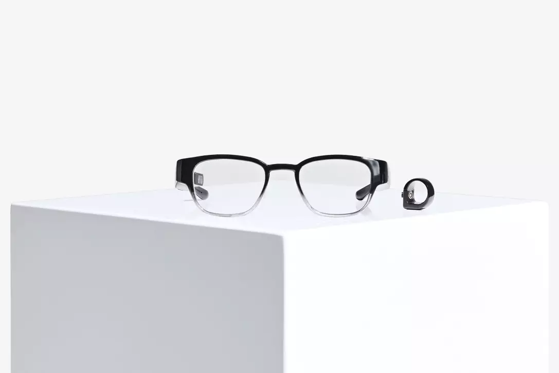 North Focals Augmented Reality Eyeglasses 17475_1