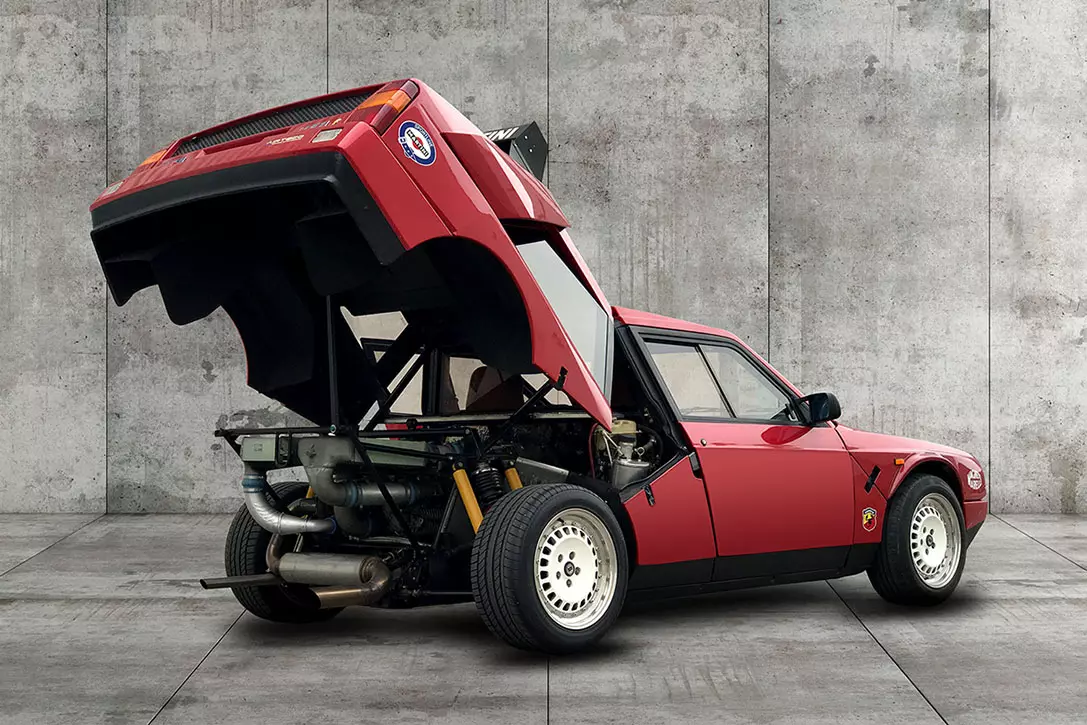 Lancia Delta S4 Stradale iz 1985 17652_1