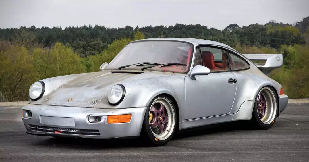 Blloku i ankandit: i paprekur 1993 Porsche 911 Carrera RSR