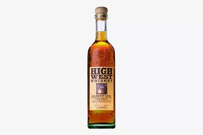 Sultry Sips: 10 Best Camping Whiskys 18029_6