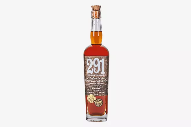 Sultry Sips: 10 millors whiskies de càmping 18029_7