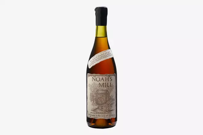 Sultry Sips: 10 millors whiskies de càmping 18029_9