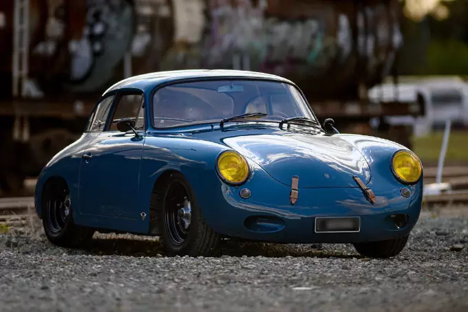 Porsche 356B Notchback z roku 1962 18270_1