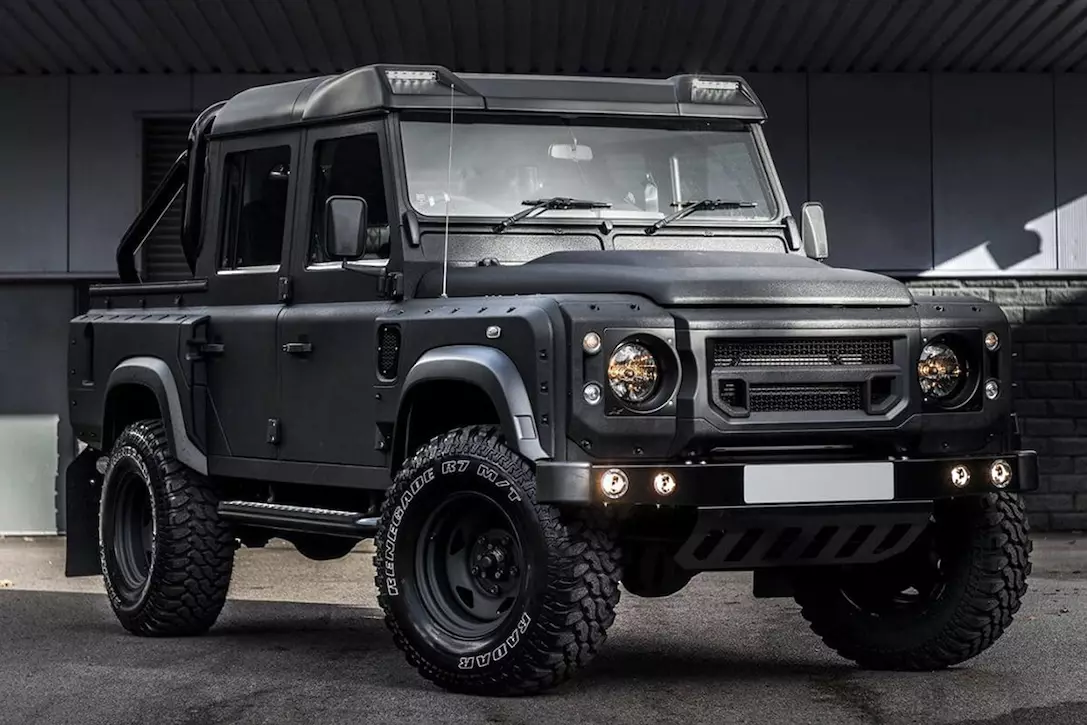 2015 Land Rover Defender 110 'Volcanic' By Kahn Design 1831_1