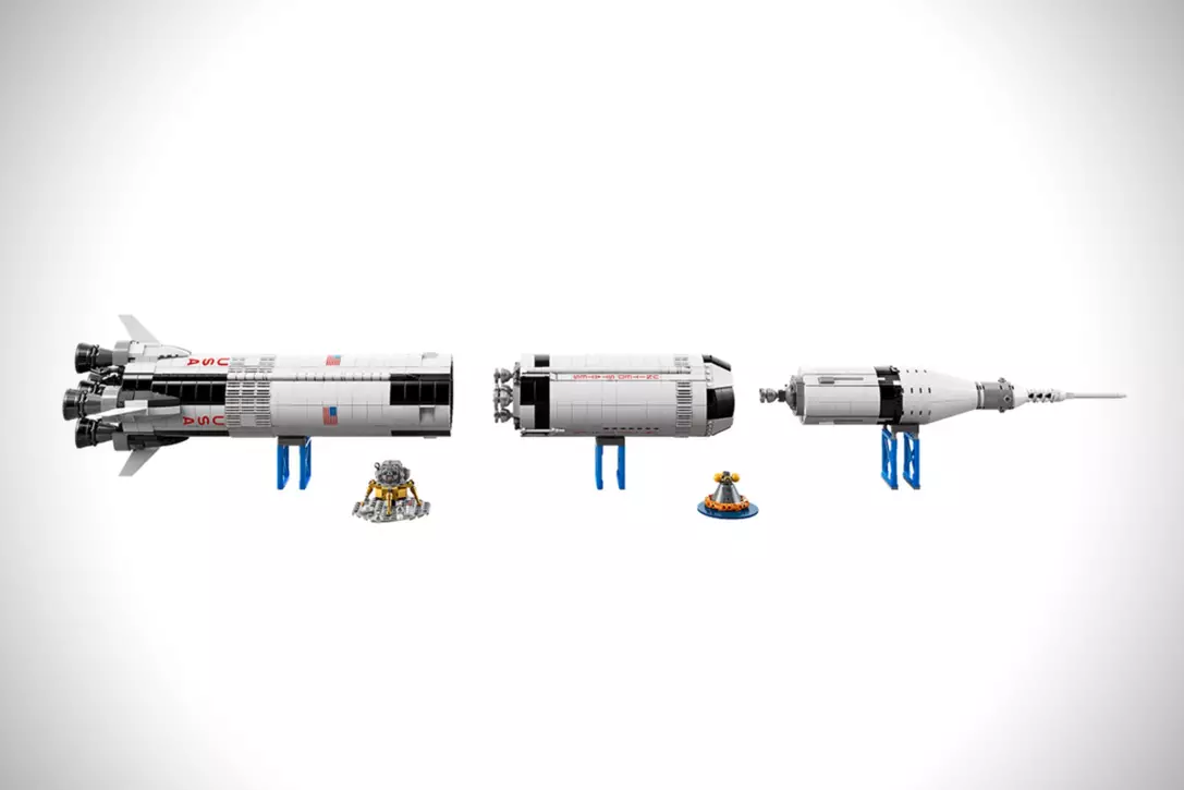 LEGO Apollo Saturn V Rocket 1839_1