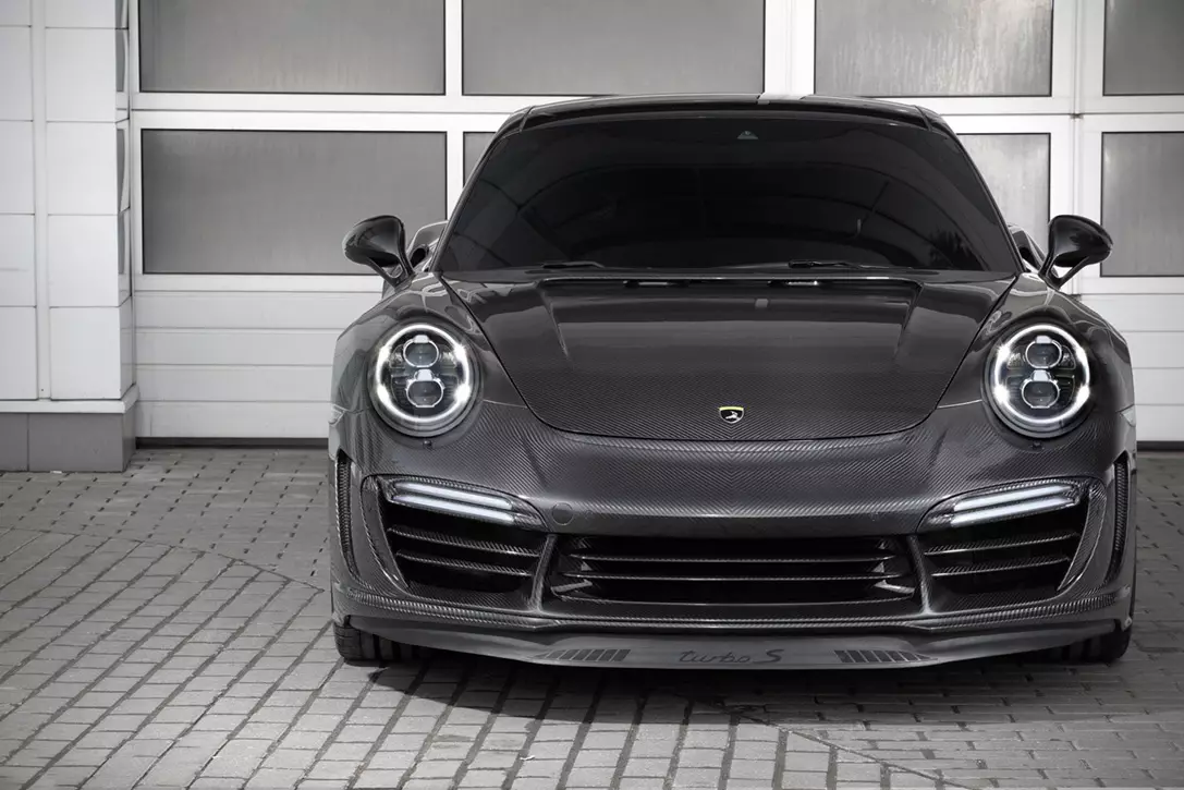 រថយន្ត Porsche 911 Stinger GTR Carbon 18433_1