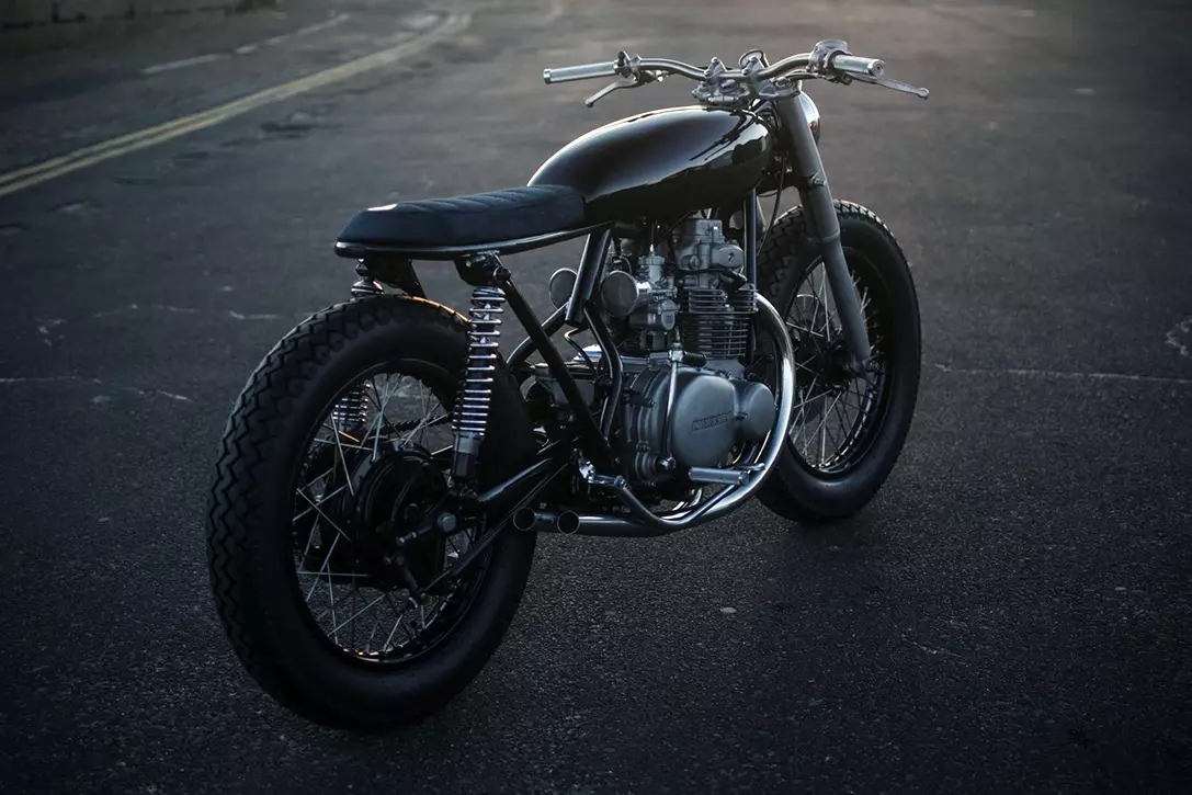 Kawasaki KZ400 'Type 14' Pinaagi sa Auto Fabrica 18622_2