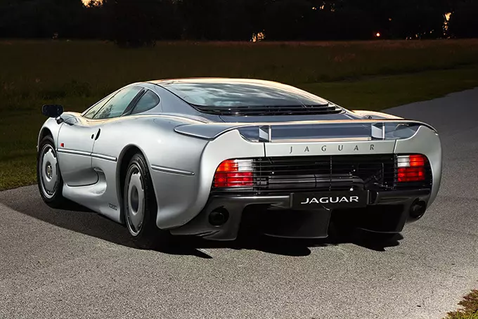 Աճուրդի բլոկ՝ 1993 թվականի Jaguar XJ220 18683_1