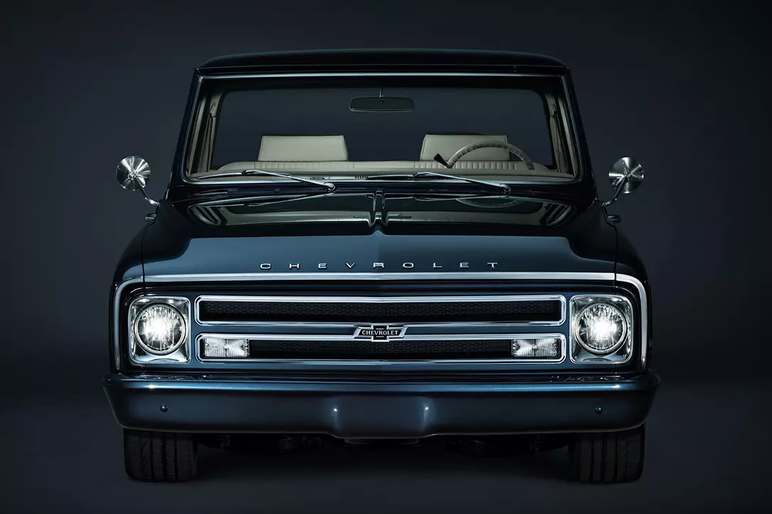 1967 Chevrolet C-10 Pickup 1871_1