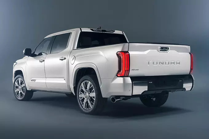 2022 Toyota Tundra Capstone 18756_1