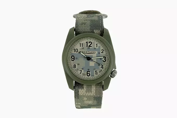 De 12 bêste digitale Camo Everyday Carry Essentials 18842_7