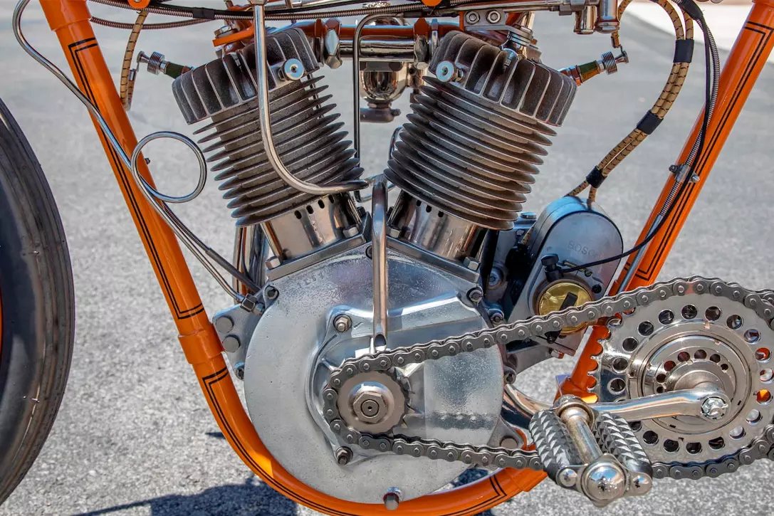 Auktionsblock: 1915 Harley-Davidson 11K 18880_9