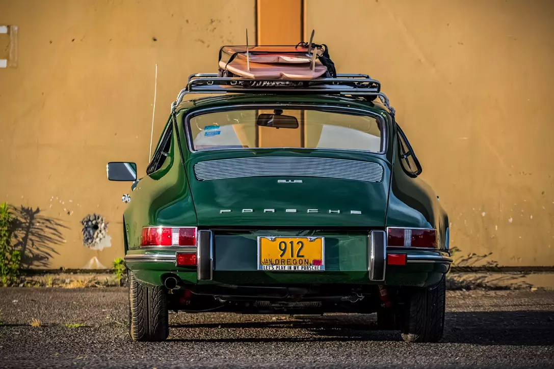 Barn Find: 1969ko Porsche 912 zaharberritua 18989_5