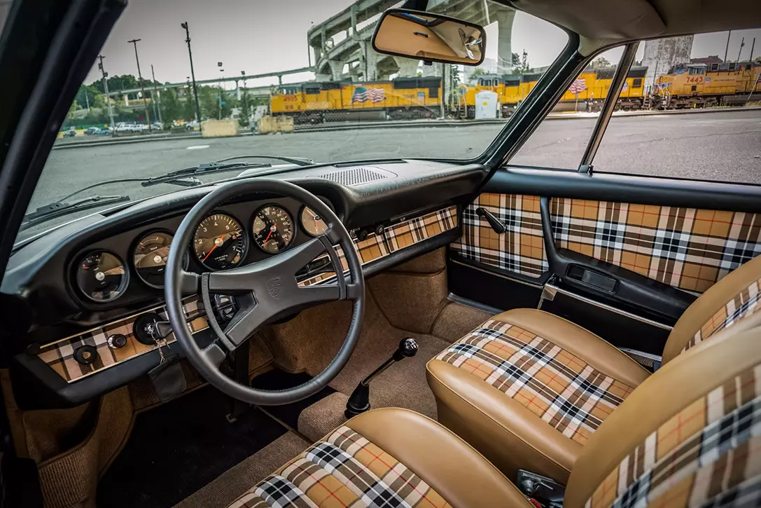 Barn Find: 1969ko Porsche 912 zaharberritua 18989_6