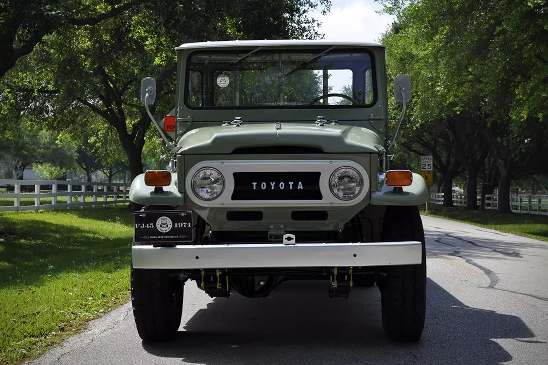 Auktioun Block: 1971 Toyota Land Cruiser FJ45 1903_1